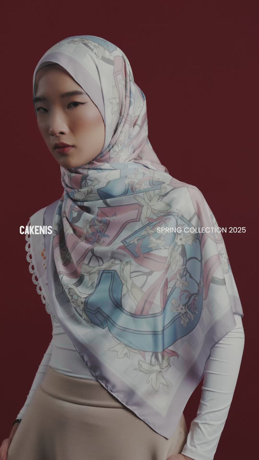Buy Heavy Chiffon & Premium Satin Silk Shawl Online | Cakenis